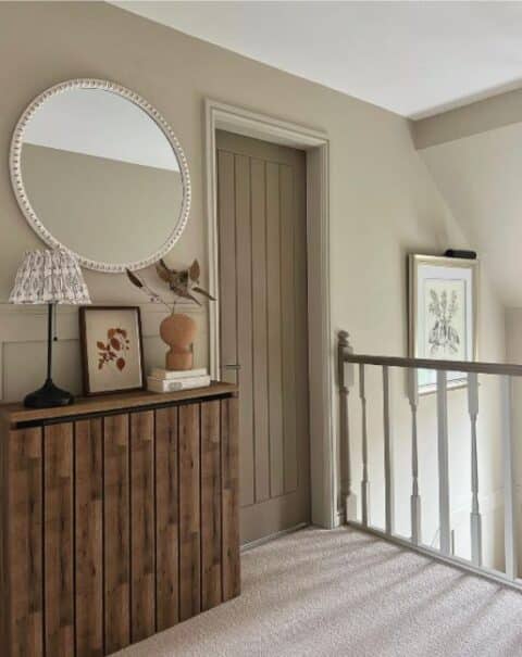 31 Chic Staircase Landing Ideas and Design Tips